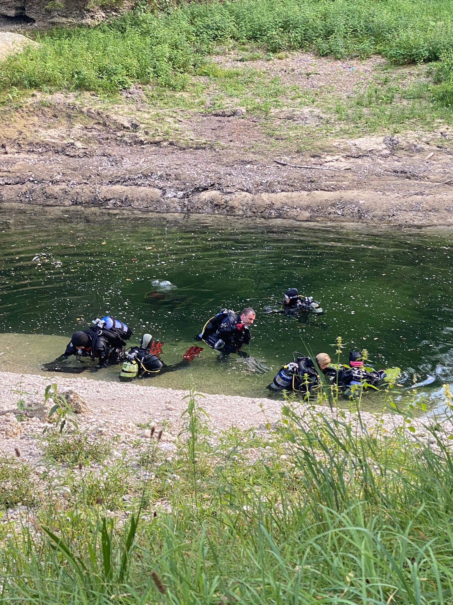 abyss divers austria - the fun factory - Flusstauchen vom Feinsten